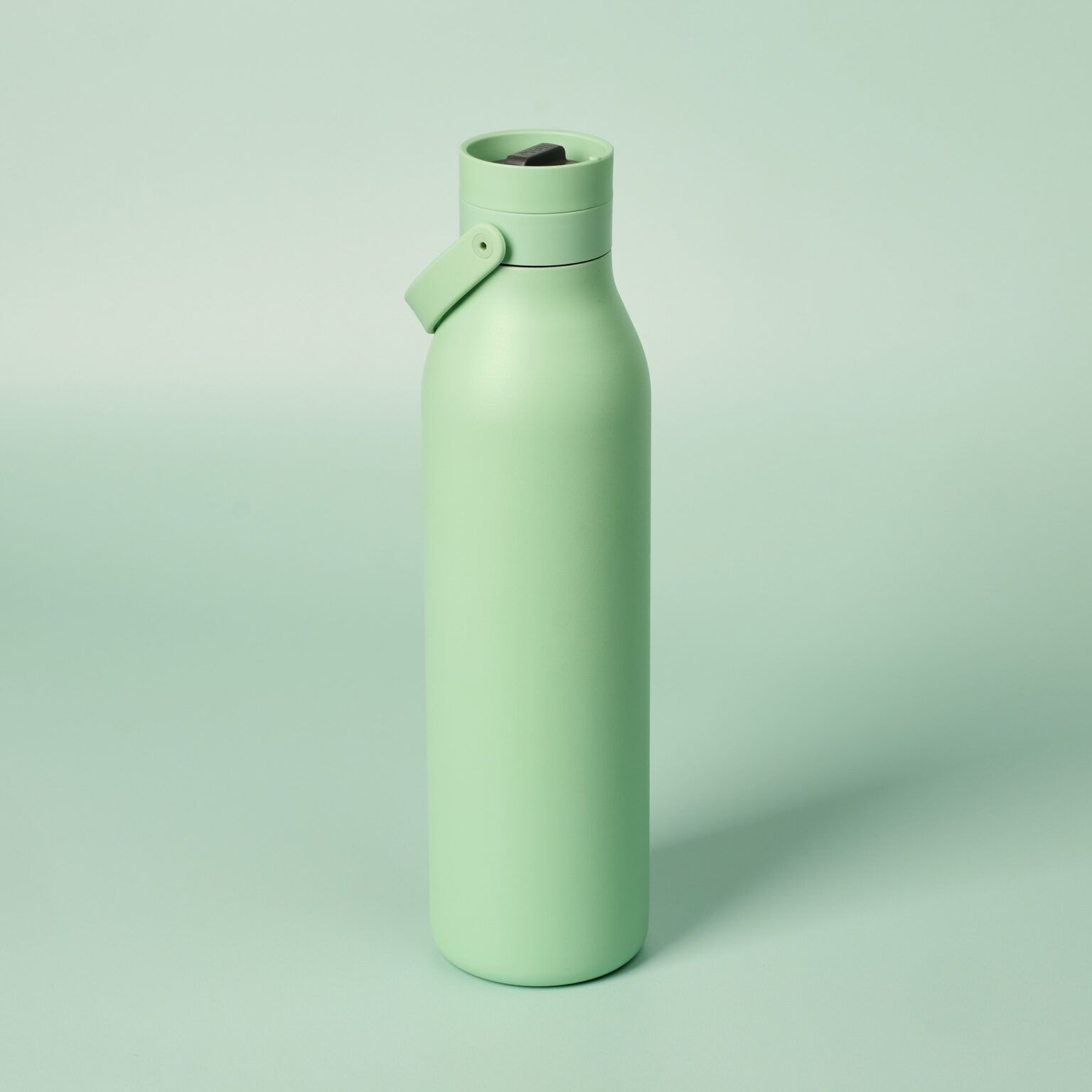 750ml Reusable Stainless Steel Water Bottle | Circular&Co.